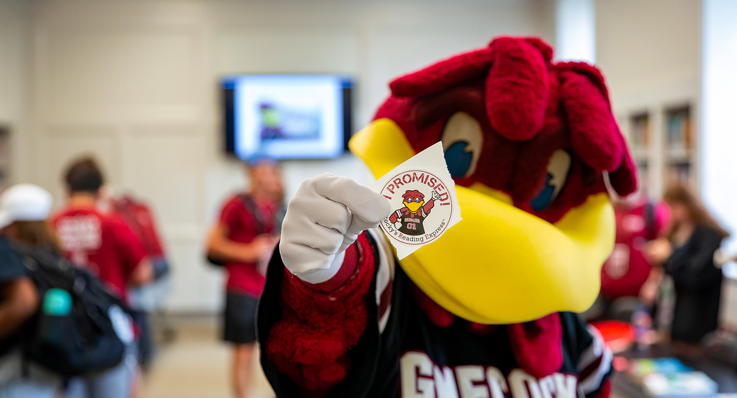 Video: All aboard Cocky's Reading Express - USC News & Events ...