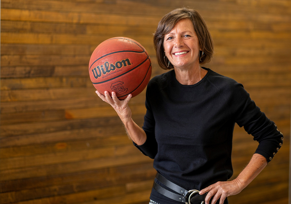USC professor’s trailblazing sport entertainment career earns national ...