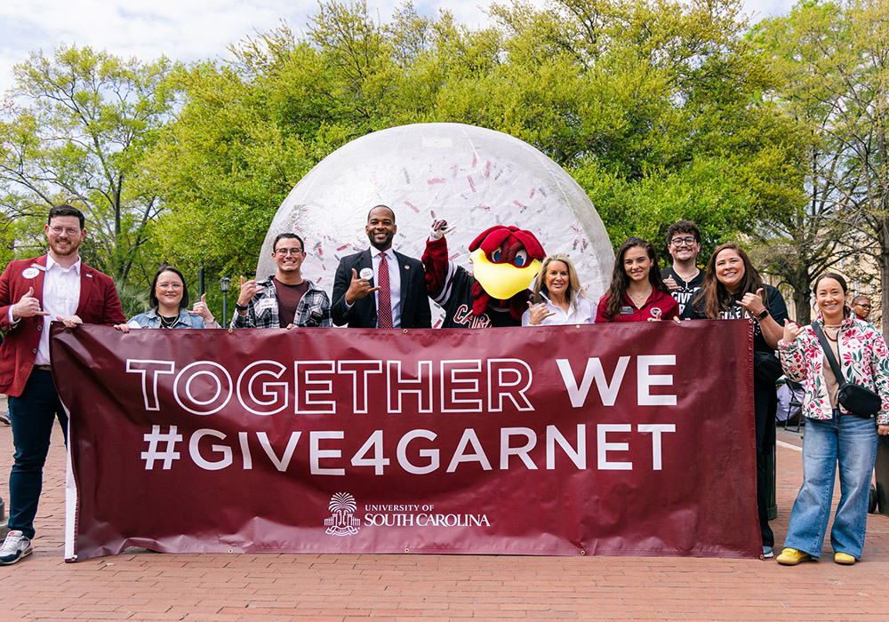 Give 4 Garnet generosity shines through Cocky’s Causes - USC News ...